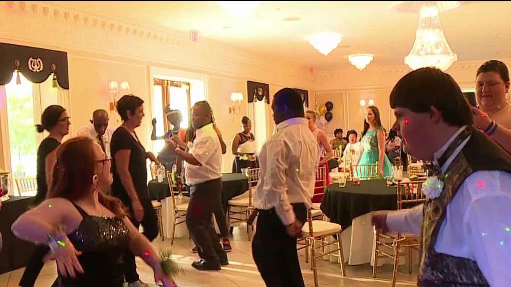 An Extra Special Prom Night - ABC Columbia