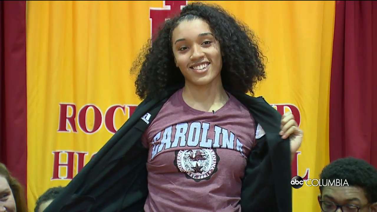 Brea Beal signs with South Carolina - ABC Columbia