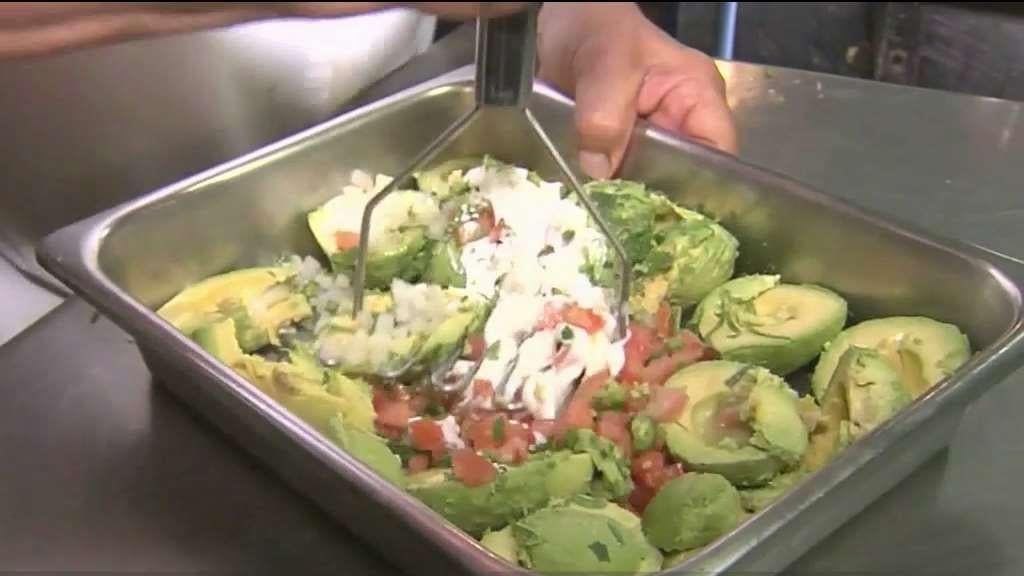 Chipotle celebrates national avocado day with free guacamole - ABC Columbia