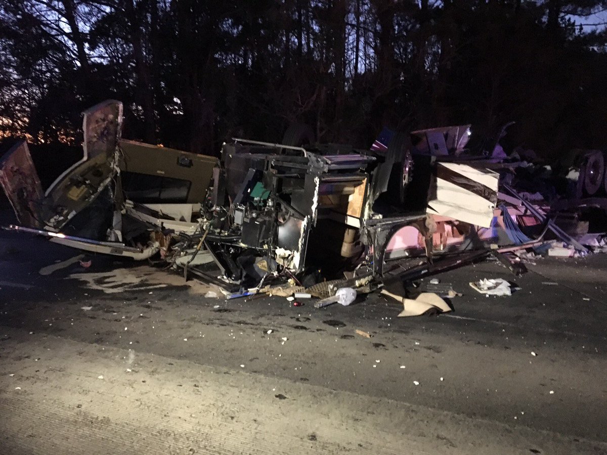 Update: I-20 WB reopens after RV wreck causes gas leak