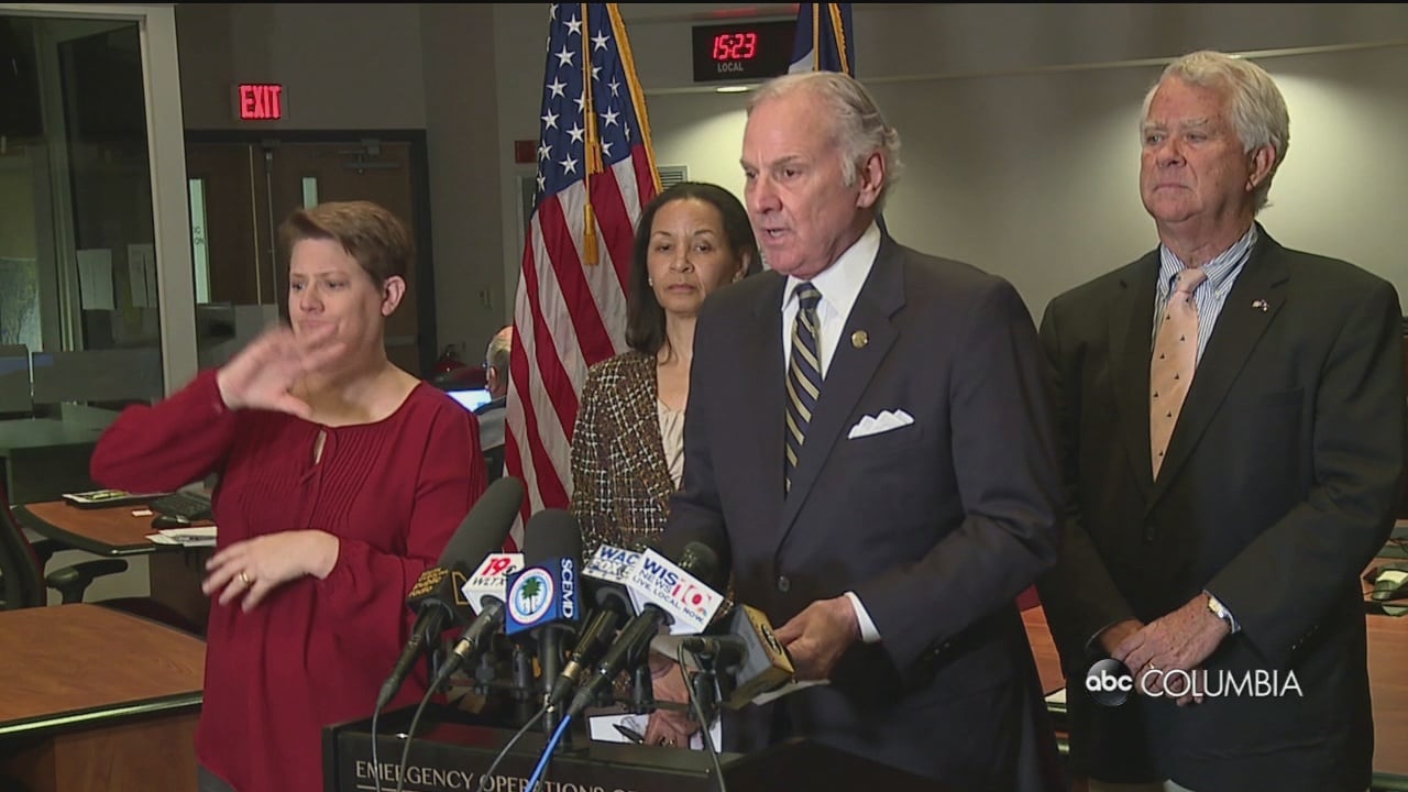 Effective Monday: SC restaurants allowed to reopen for limited dine-in ...