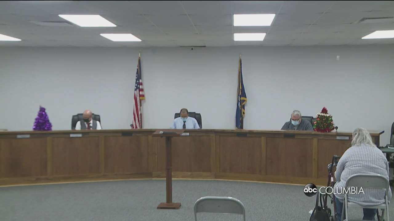 PINE RIDGE POLICE CHIEF - ABC Columbia