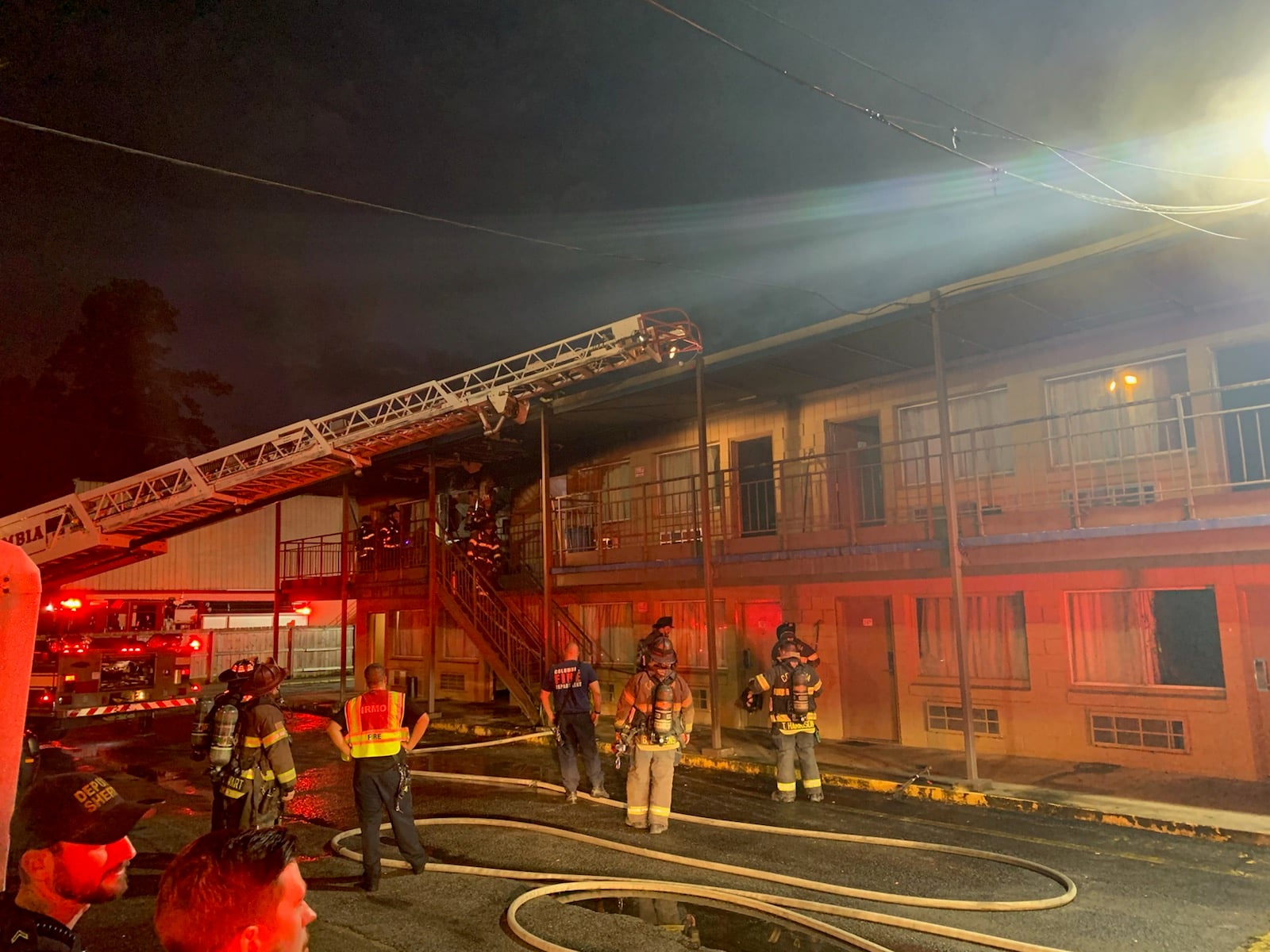 Columbia Fire responds to hotel fire - ABC Columbia