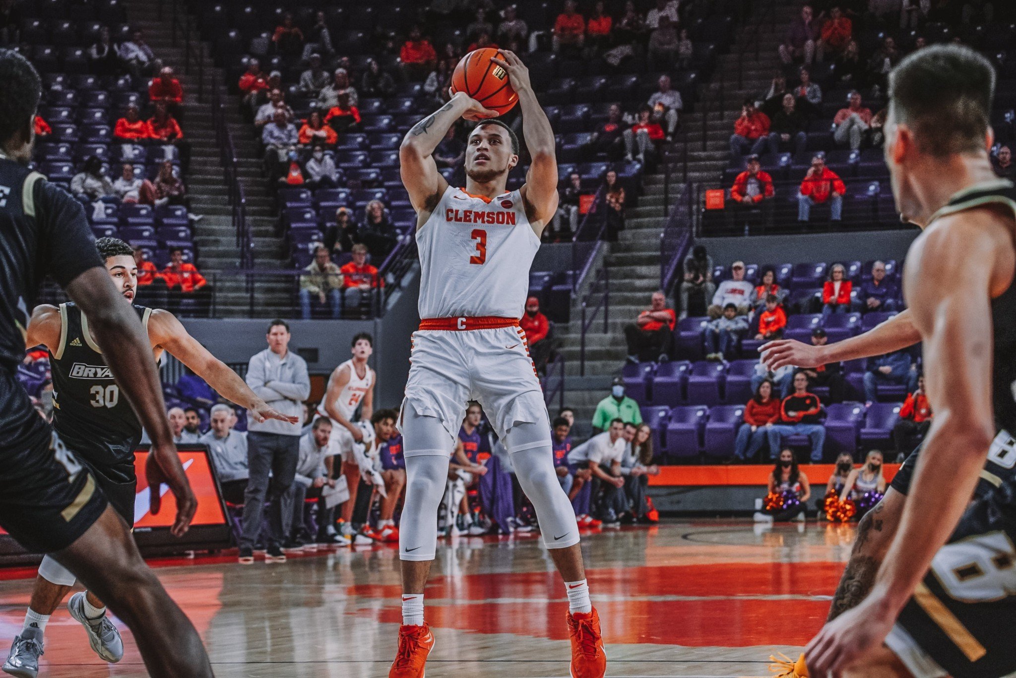 Chase Hunter, Clemson Men's Basketball Beats Bryant - ABC Columbia