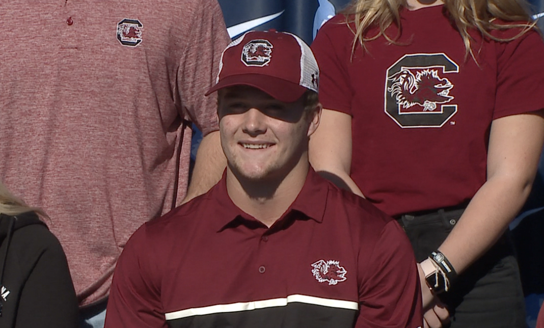 Chapin wideout Zavier Short signs with South Carolina - ABC Columbia