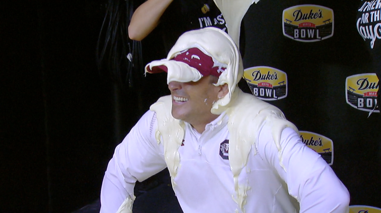 Beamer gets mayonnaise shower as S Carolina wins Mayo Bowl - ABC Columbia