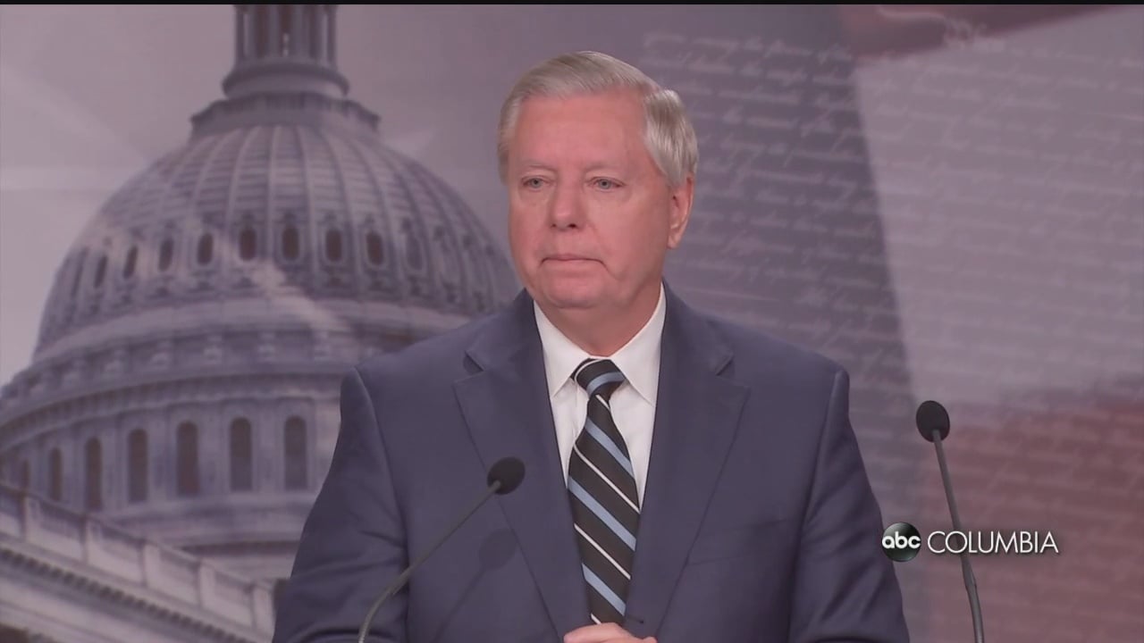 Lindsey Graham responds to leaked draft of Supreme Court opinion on Roe ...