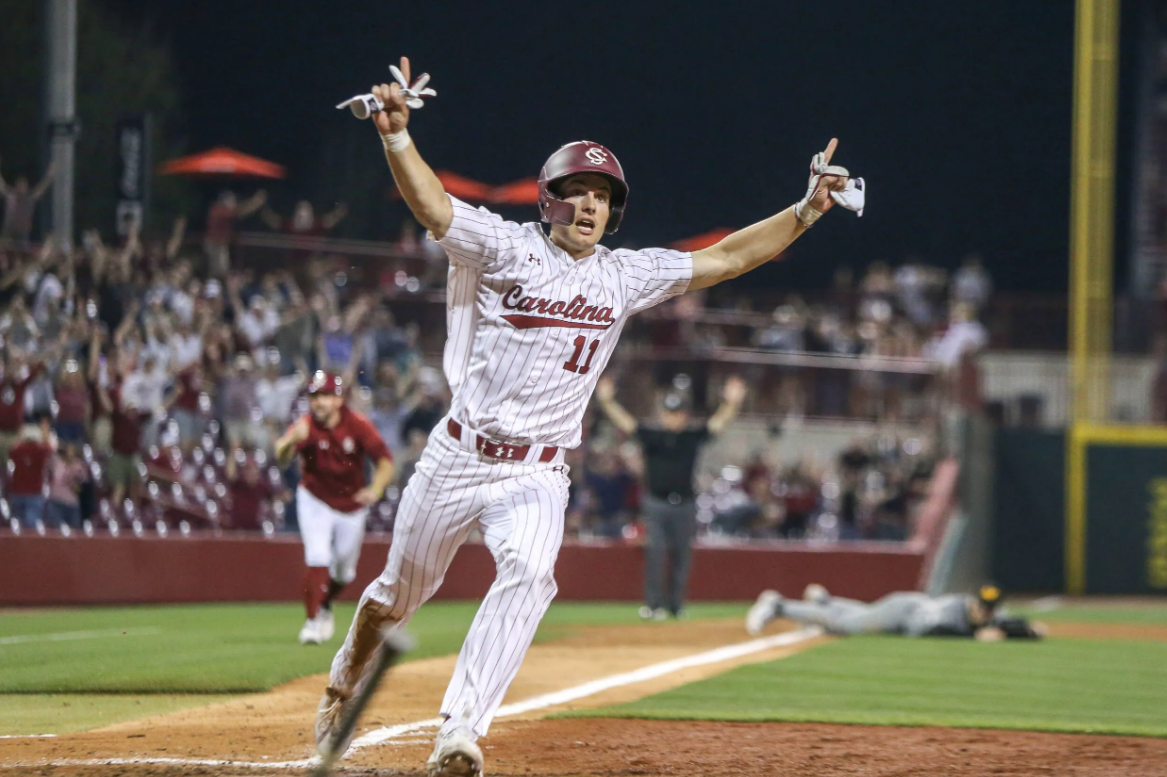 Gamecocks' rally in ninth for walk-off win over Missouri - ABC Columbia