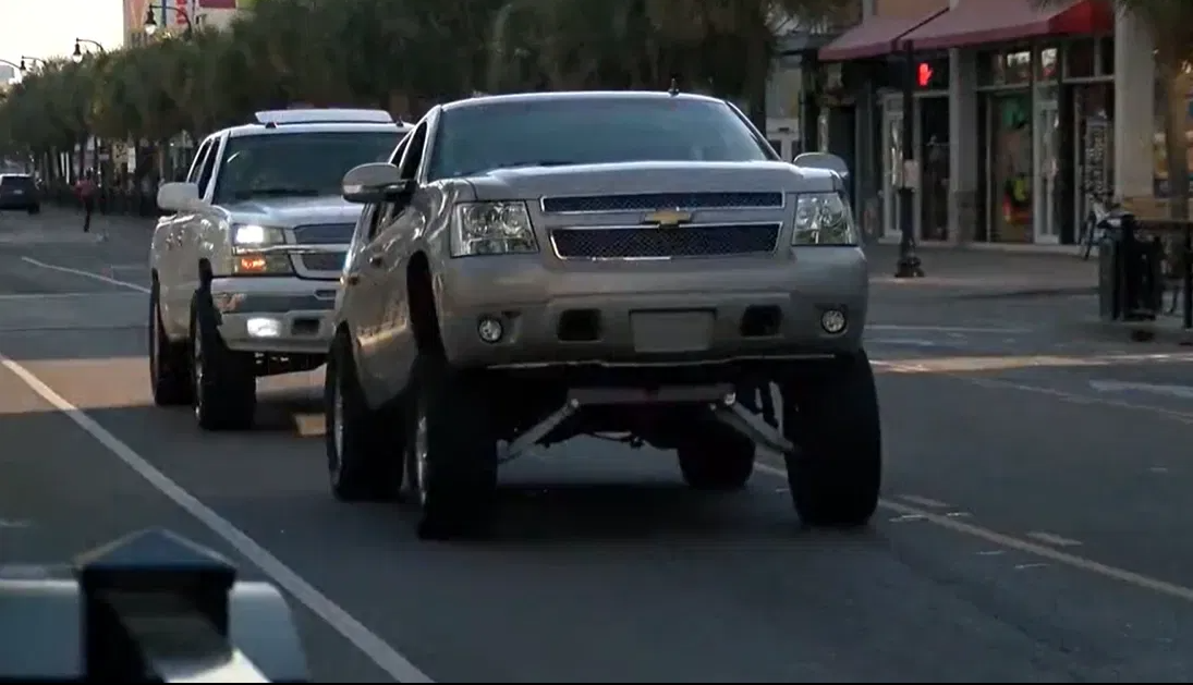Midlands law enforcement begin ticketing for "Carolina Squat" law - ABC ...