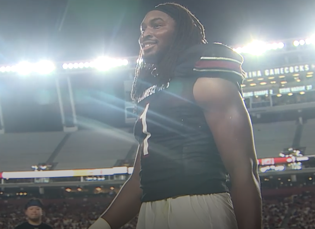 Trey Knox named to 2023 preseason John Mackey Award Watch List - ABC ...