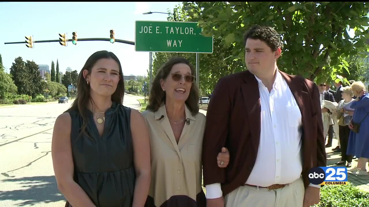 City leaders unveil Joe E. Taylor Jr. sign near Gervais Street Bridge ...