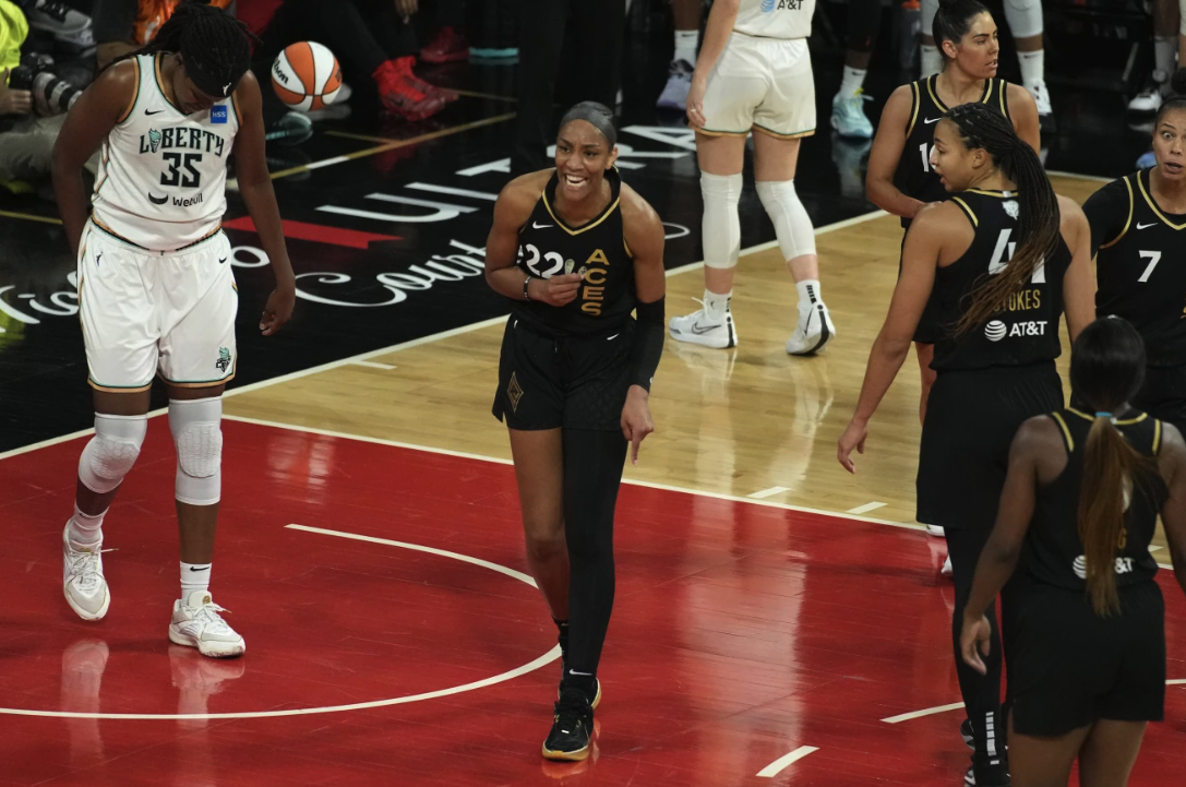 Young and Plum each score 26 points as Aces dominate Liberty 99-82 in ...