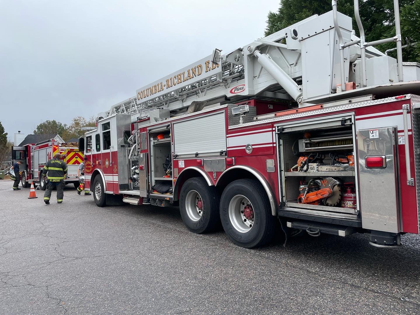 2 displaced after early morning kitchen fire - ABC Columbia