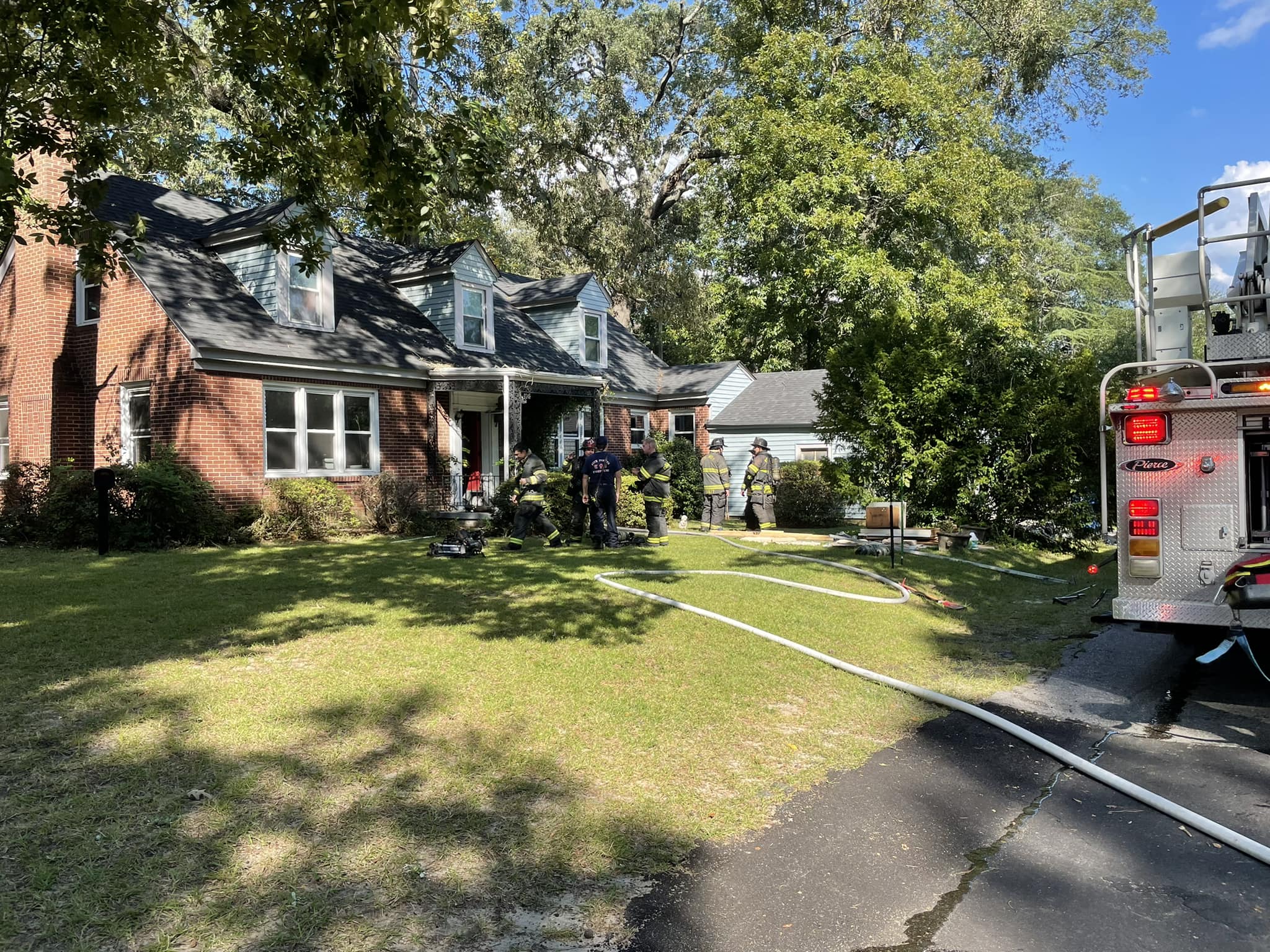 Columbia-Richland Firefighters find smoke coming from home, extinguish ...