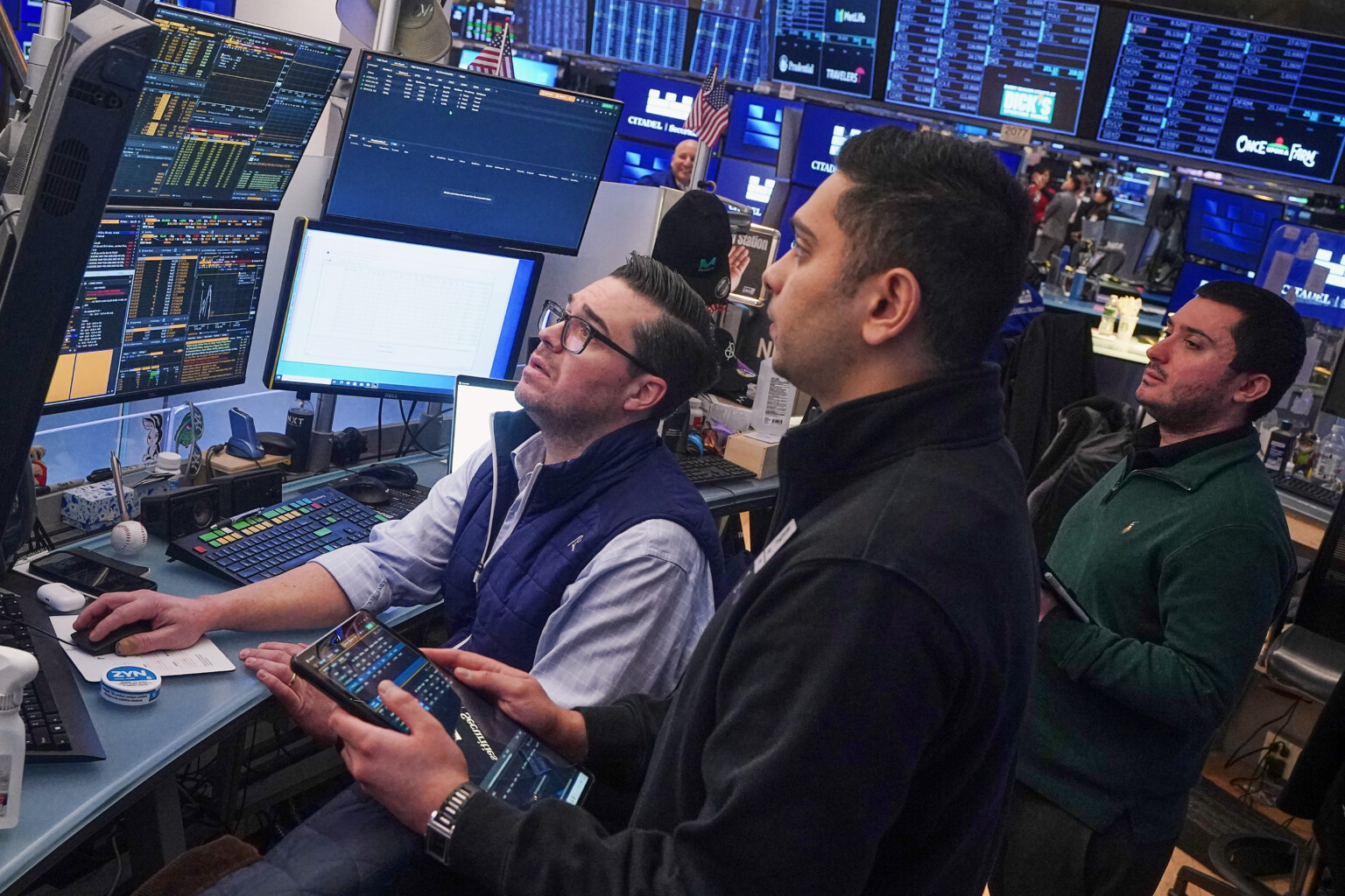 Most US stocks are falling, though gains for Walmart and Deere limit ...