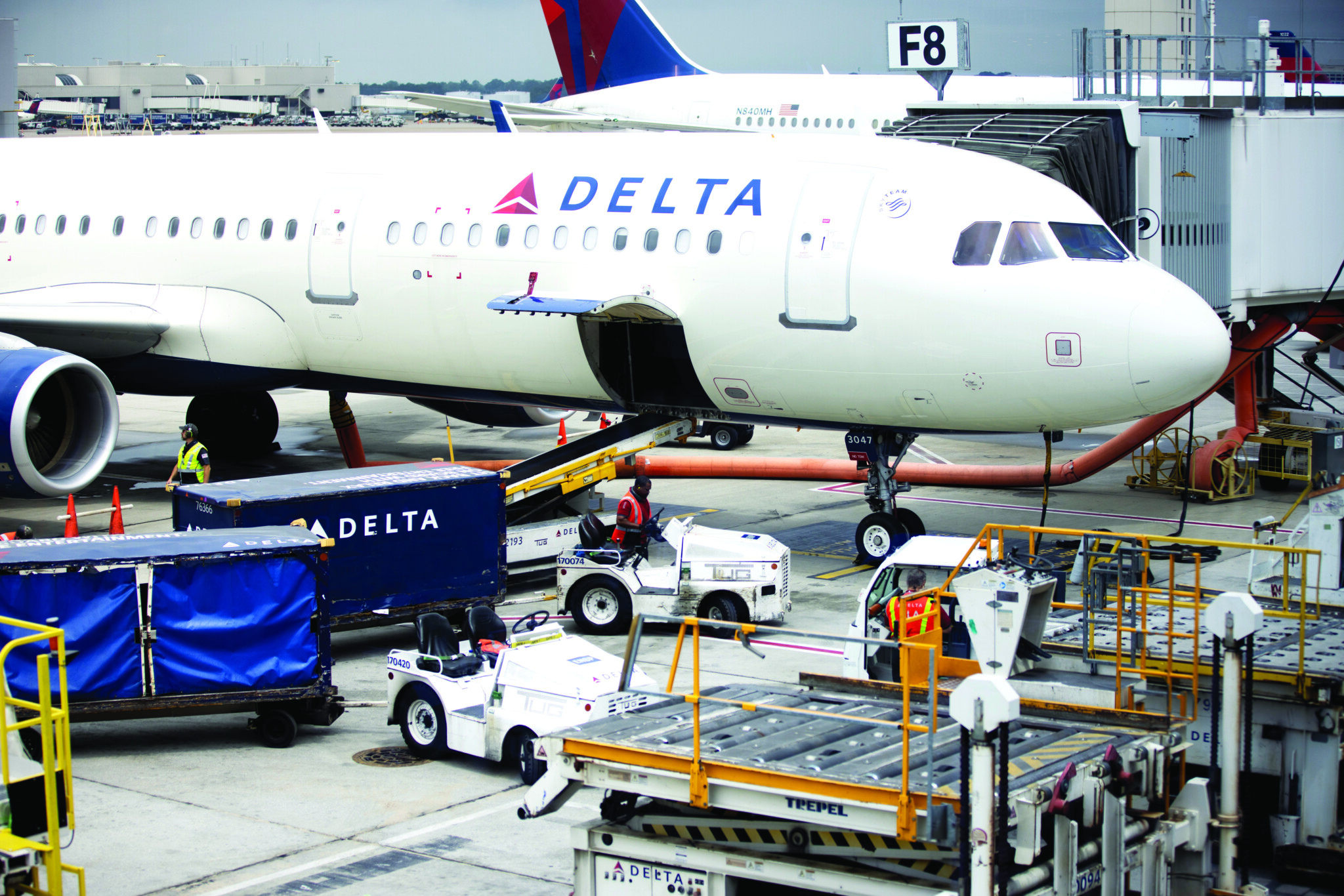 Still Soaring: Hartsfield-Jackson Atlanta International Airport ...