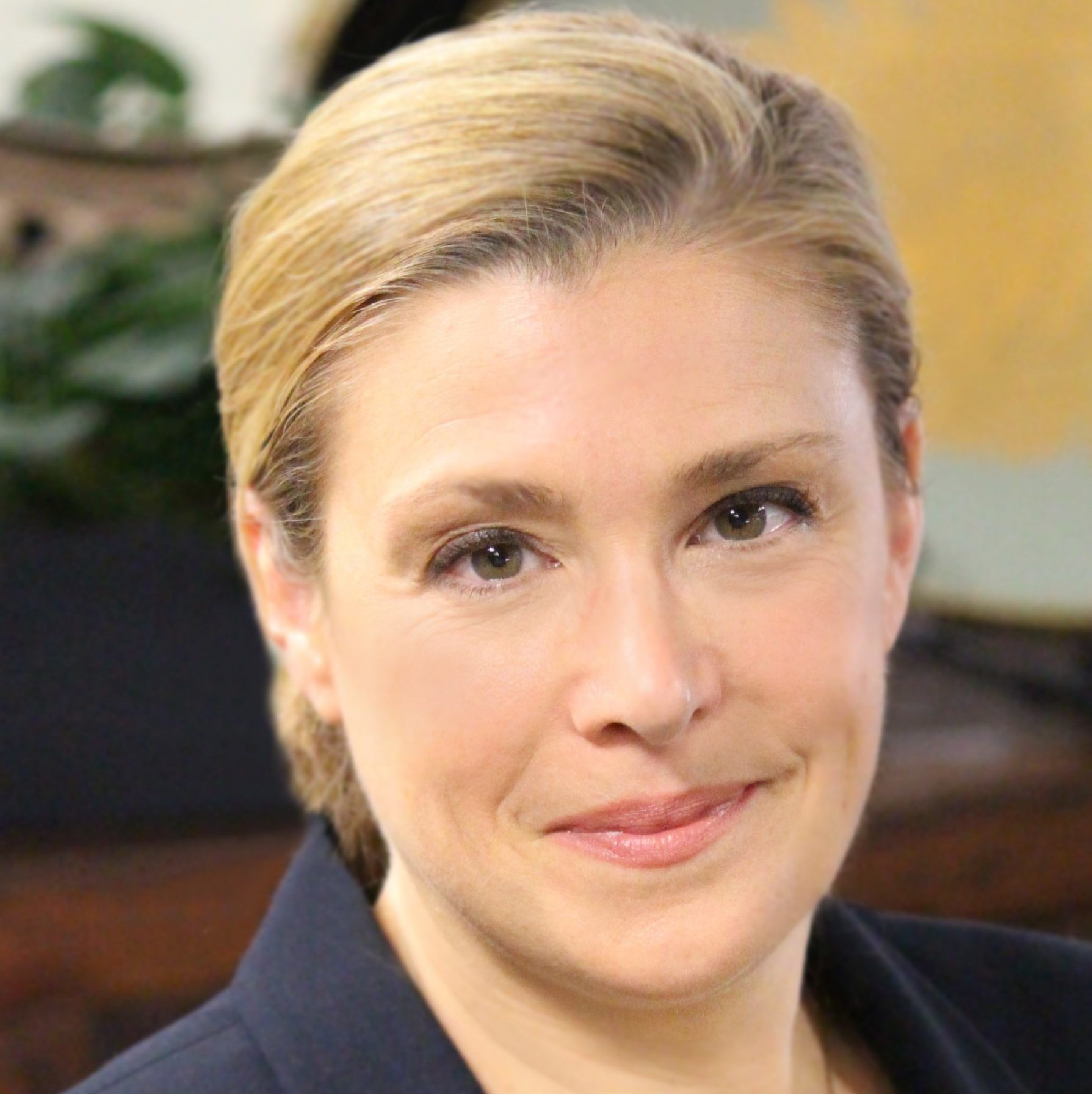 Jane-Alyse VonOhlen - Hawaii Business Magazine