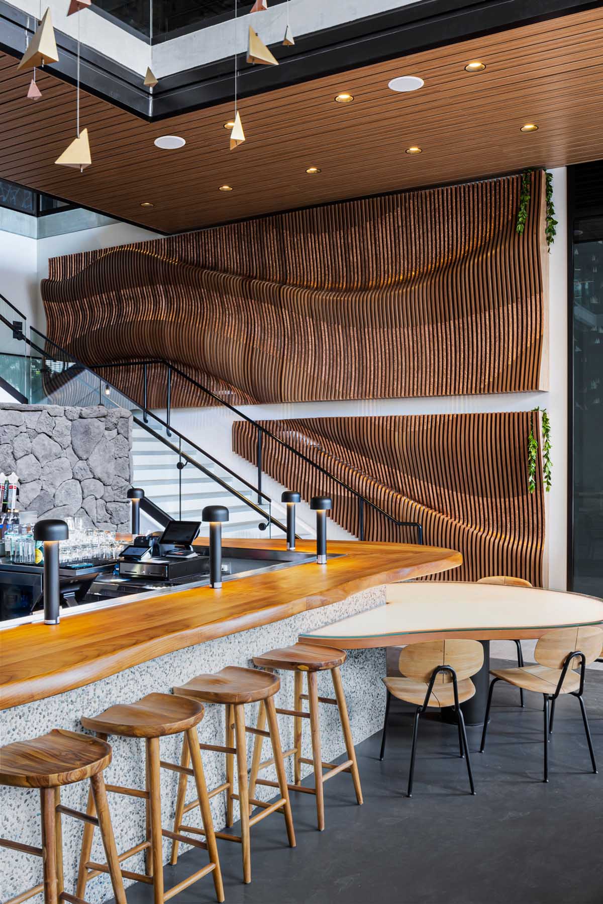 Full-Service Grocery Store Waikiki Market Grand Opening - Hawaii ...