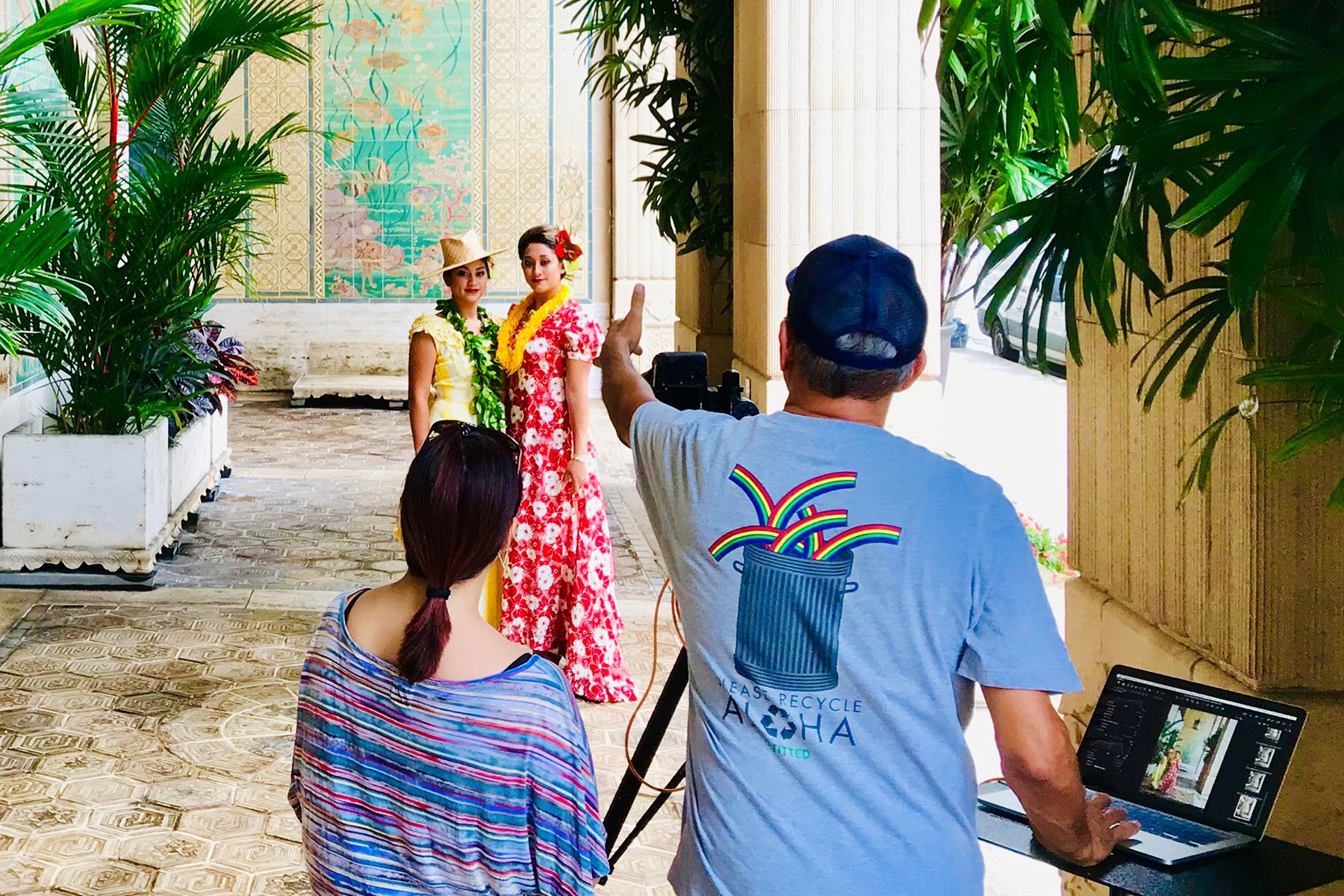 3 Tips for Choosing and Working with Graphic Designers - Hawaii ...