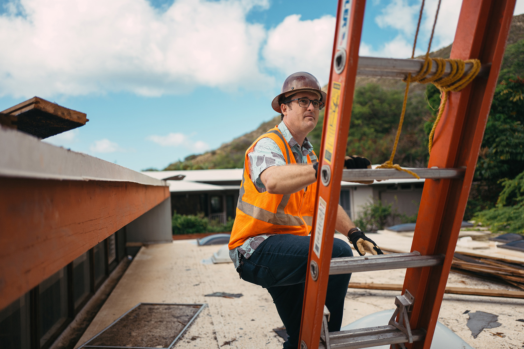 Here’s What It Takes to Salvage 500 Tons of Construction Material ...