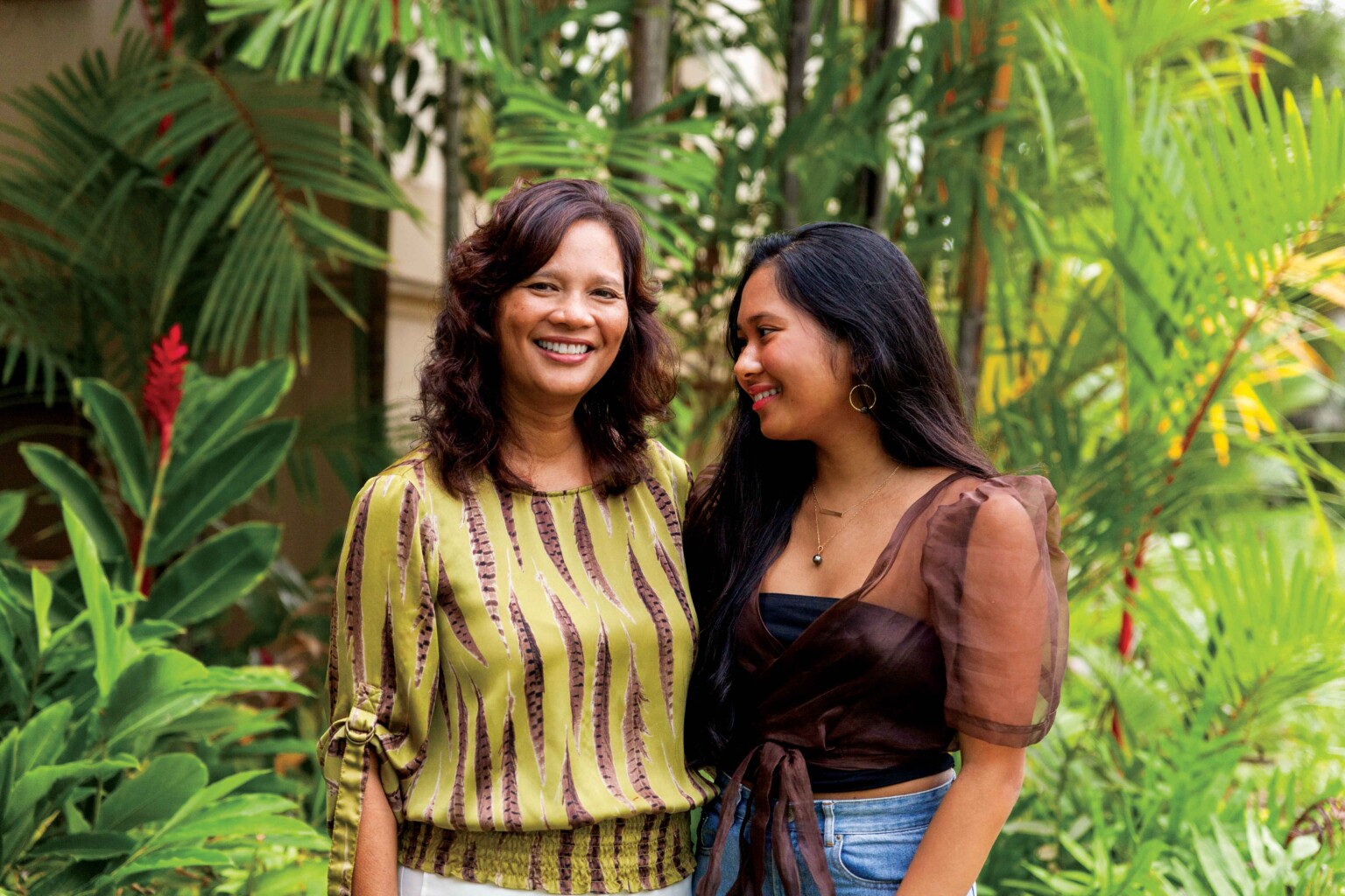 Hawai‘i’s Filipinos Are Stepping Out from the Shadows - Hawaii Business ...