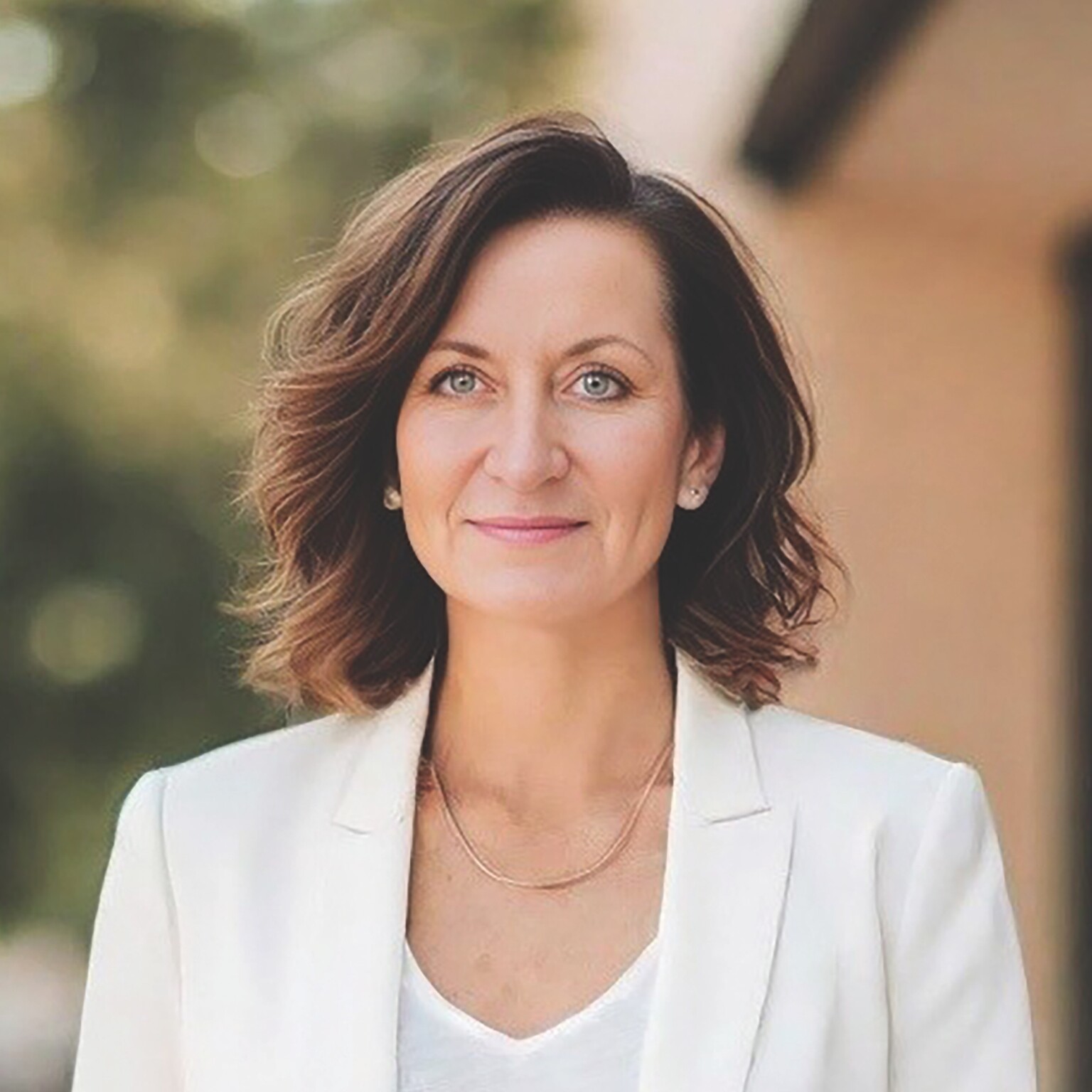 Hawaii Business - Hawaii Business Magazine