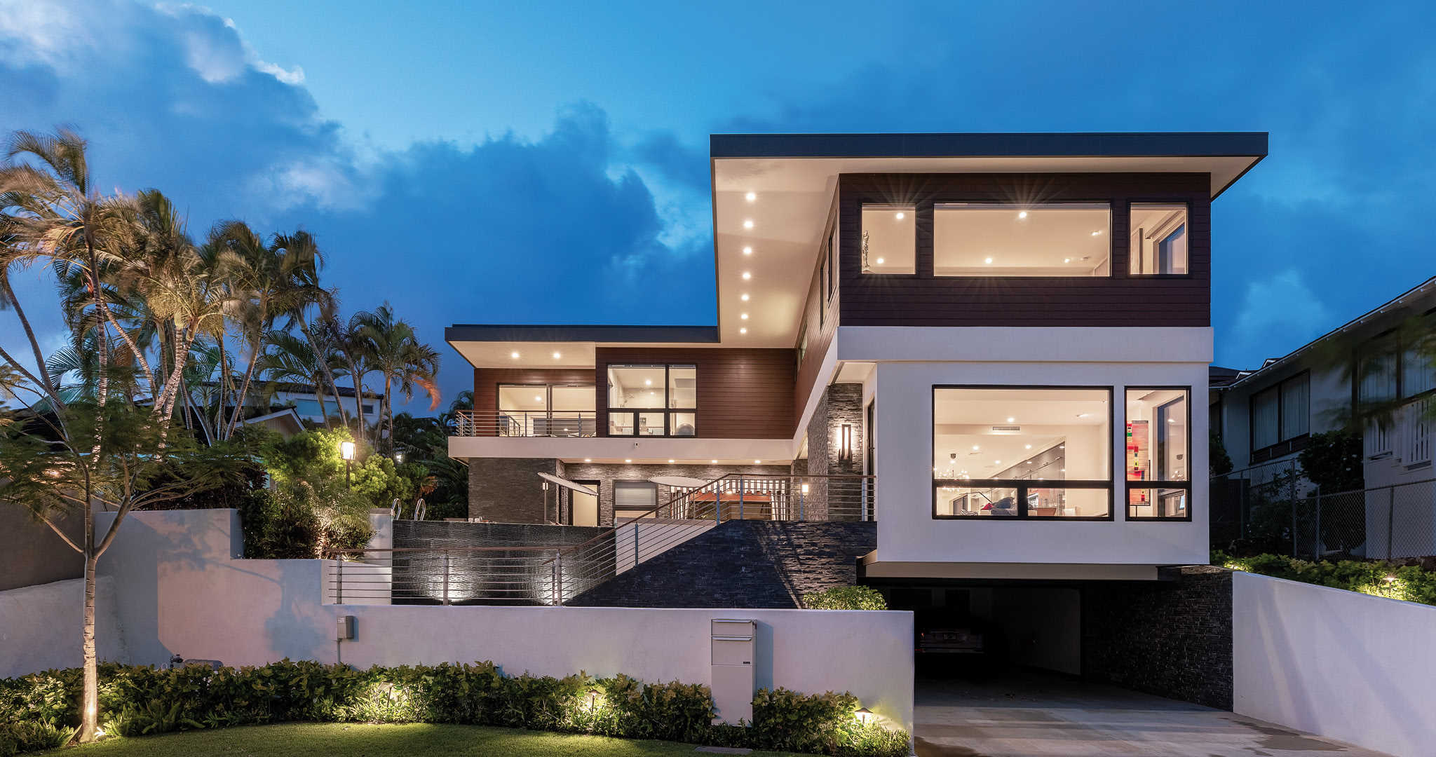 This Colorful, Inviting Oahu Home Showcases the Work of Top ...