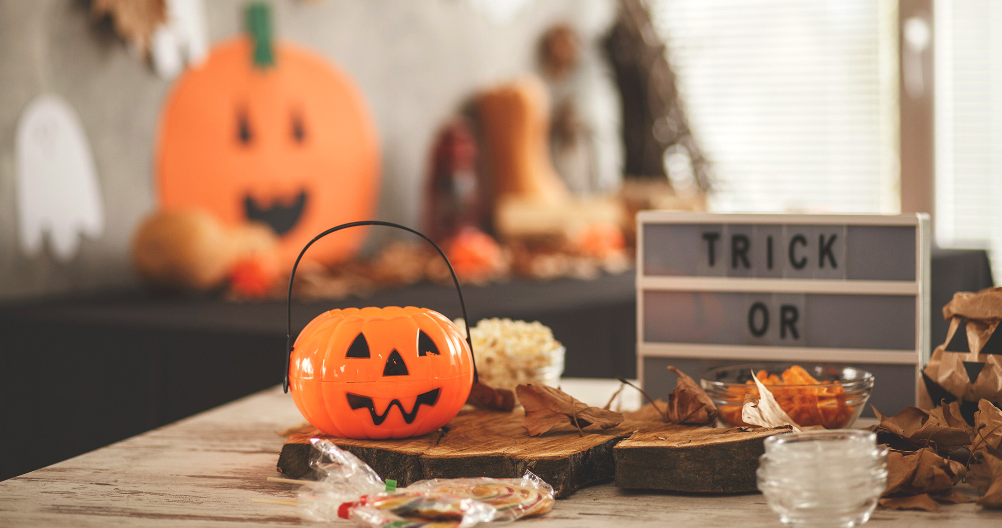 Your Halloween House Party Planning Checklist - Hawaii Home + Remodeling