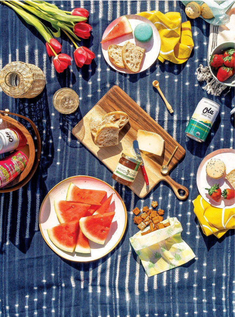 10 Summertime Picnic Pick-Me-Ups - Hawaii Home + Remodeling