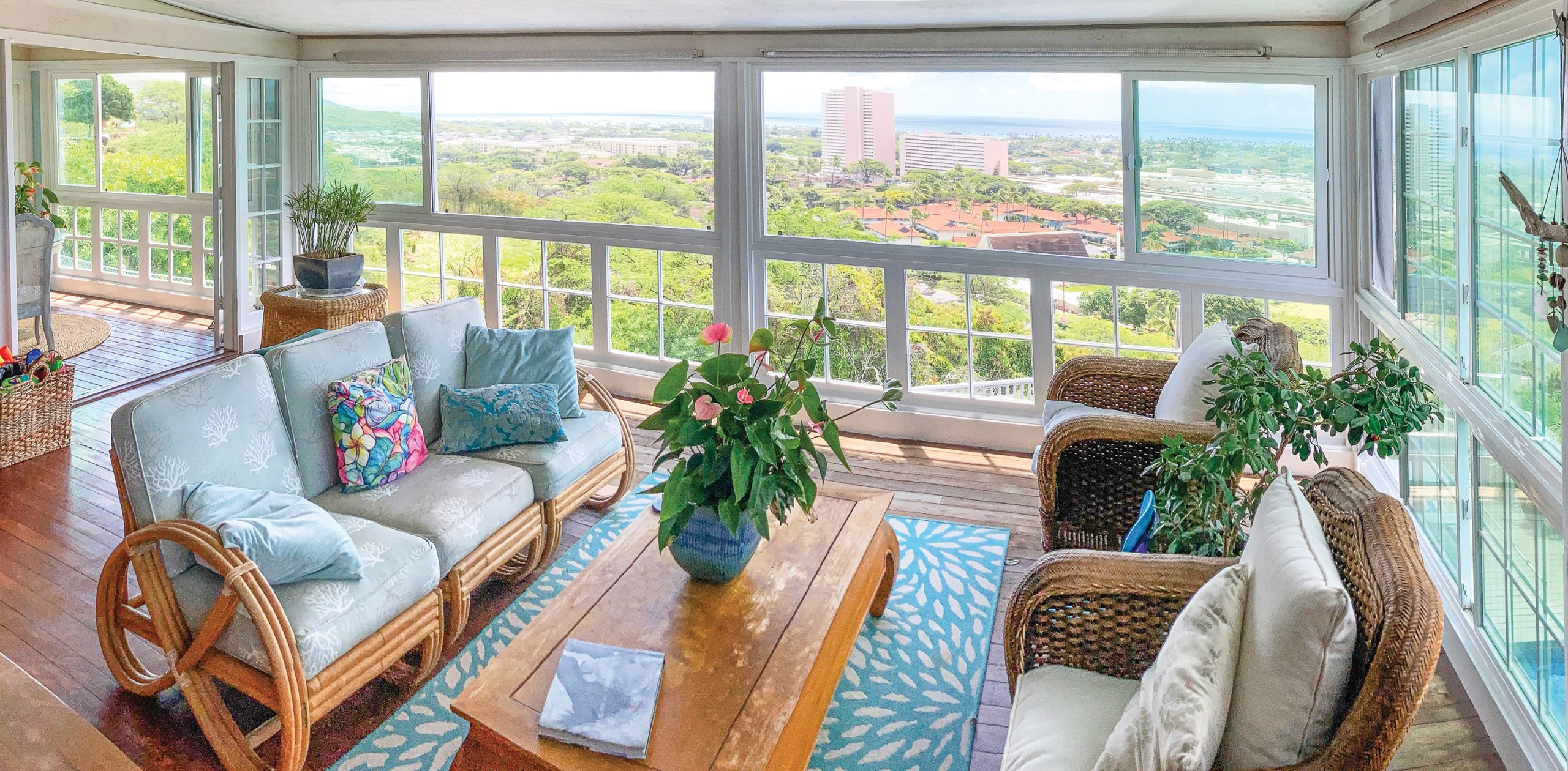 Create a Lasting Impression with Windows - Hawaii Home + Remodeling