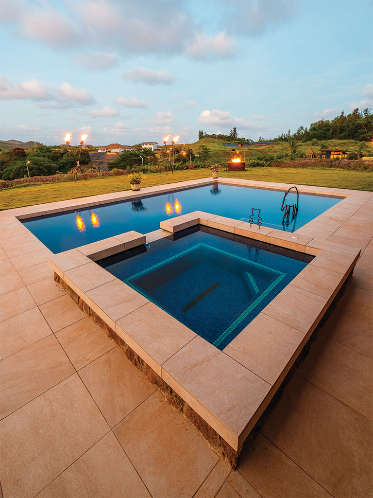 A Hawaii Pool That Will Leave You Walking On Water