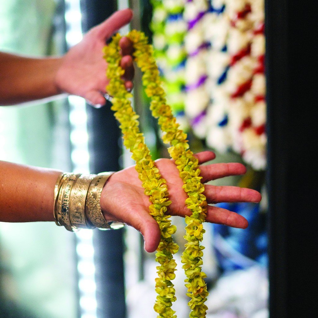 A Legacy in Lei-Making with Stacy Farias - Hawaii Magazine