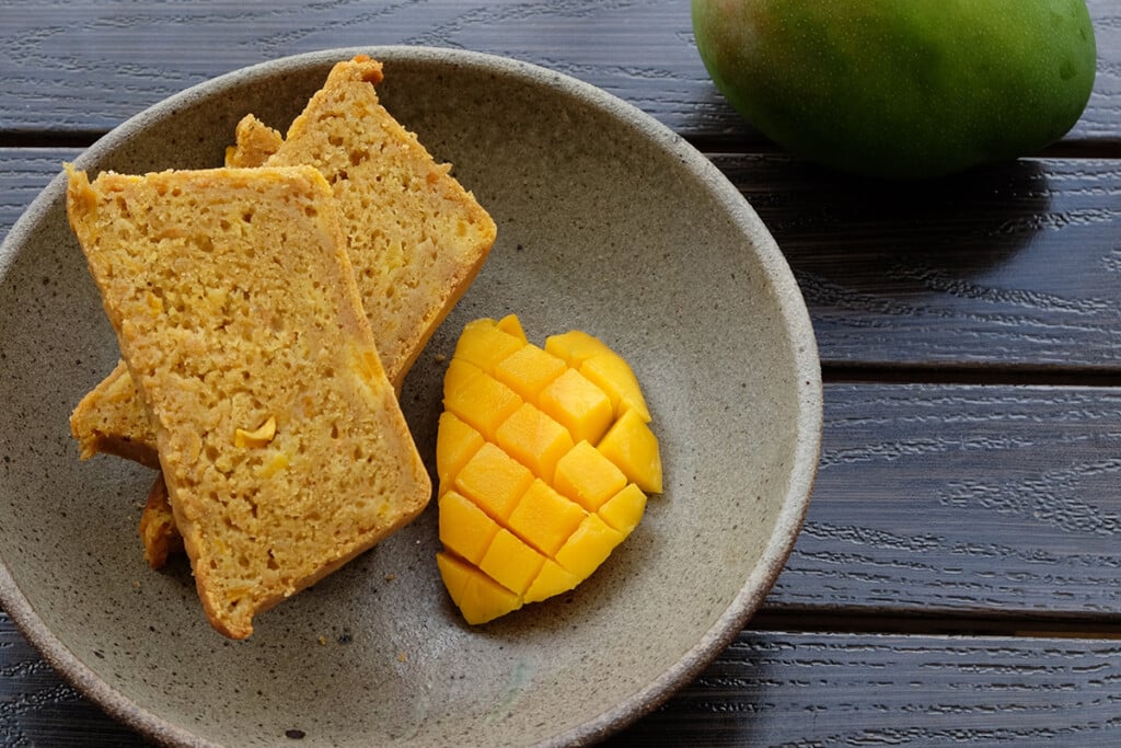 Recipe: Summer Mango Bread - Hawaii Magazine