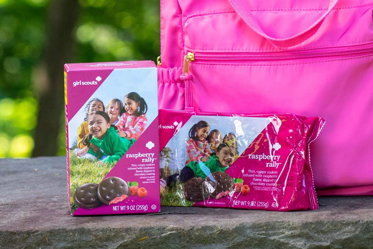 The Latest Girl Scout Cookie, the Raspberry Rally, Is Now Available ...