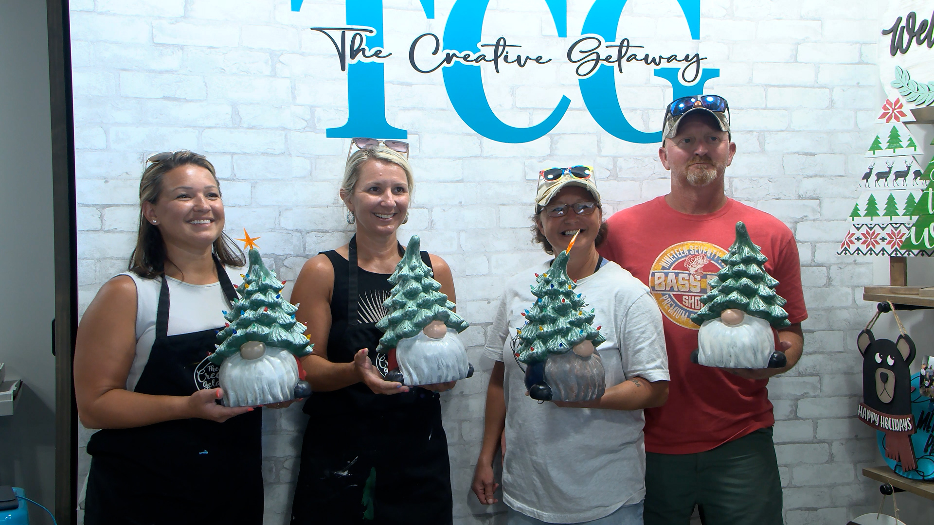 The Creative Getaway gets head start on holidays with Christmas in July ...