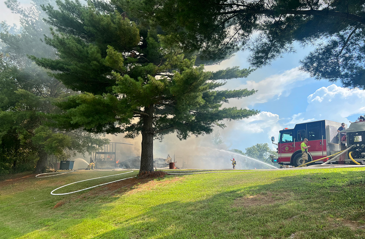 Fire crews fight fire near Fruitland - KBSI FOX23 News Cape Girardeau ...