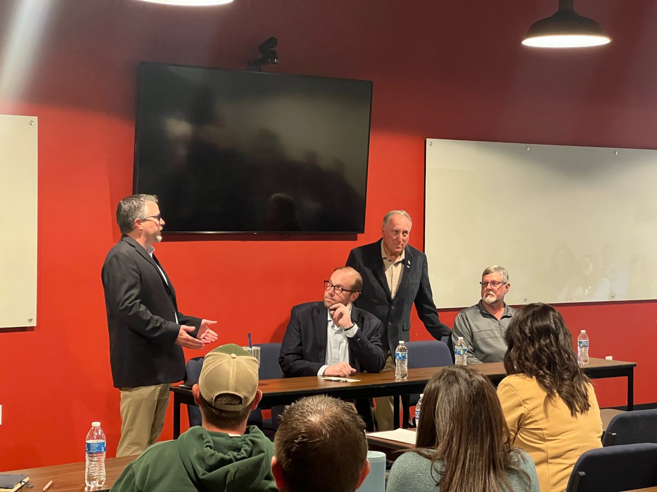 Congressman Jason Smith visits with Perryville city officials, business ...