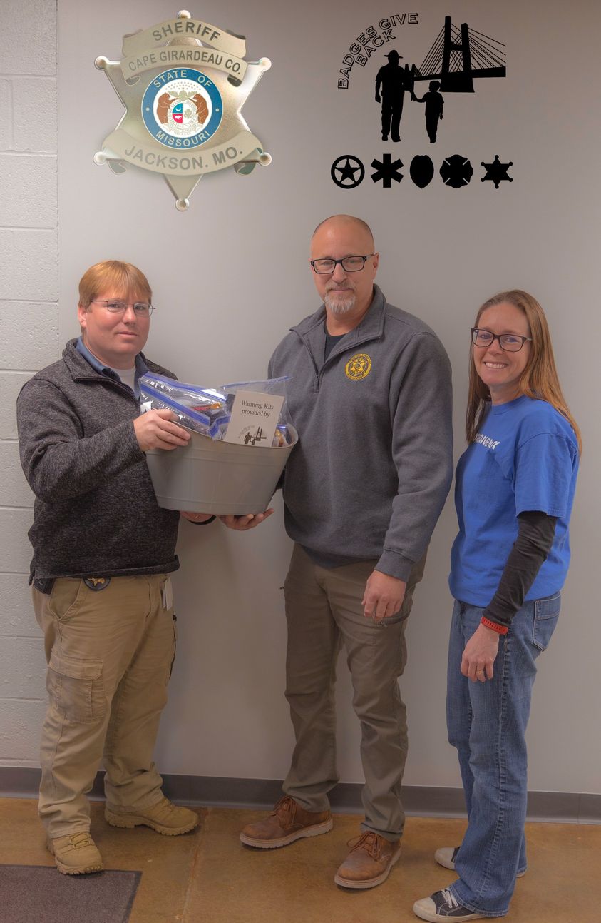 'Badges Give Back' - KBSI FOX23 News Cape Girardeau News | Paducah News