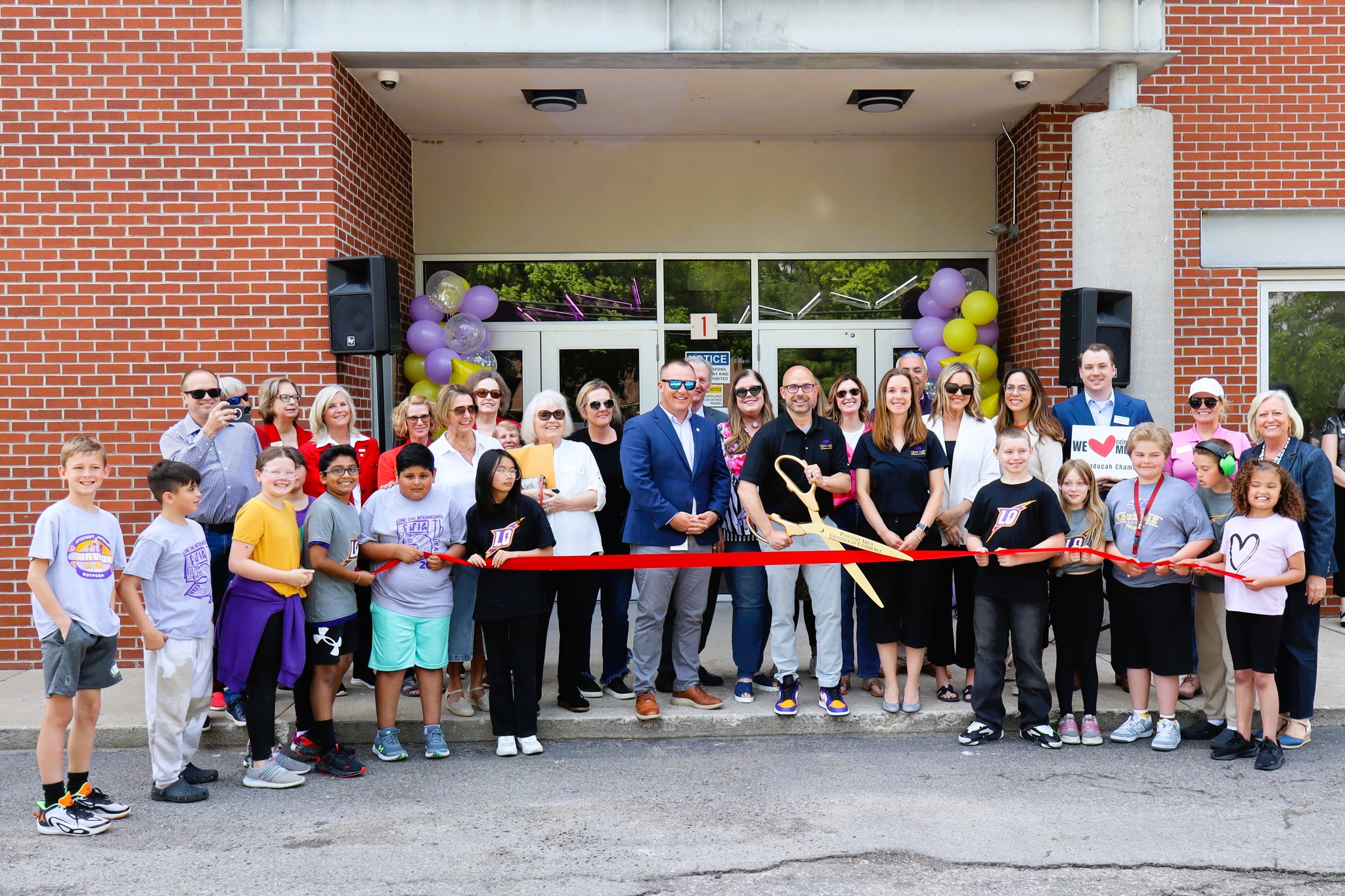 Many celebrate remodeling of Lone Oak Intermediate School with ribbon ...