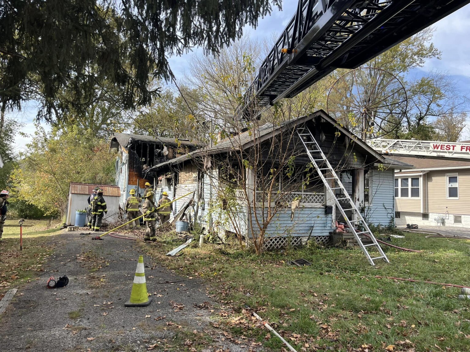 Fire departments respond to multiple-unit structure fire in Benton ...