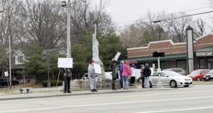 Protesters show support for 5051 movement in Cape Girardeau - KBSI ...