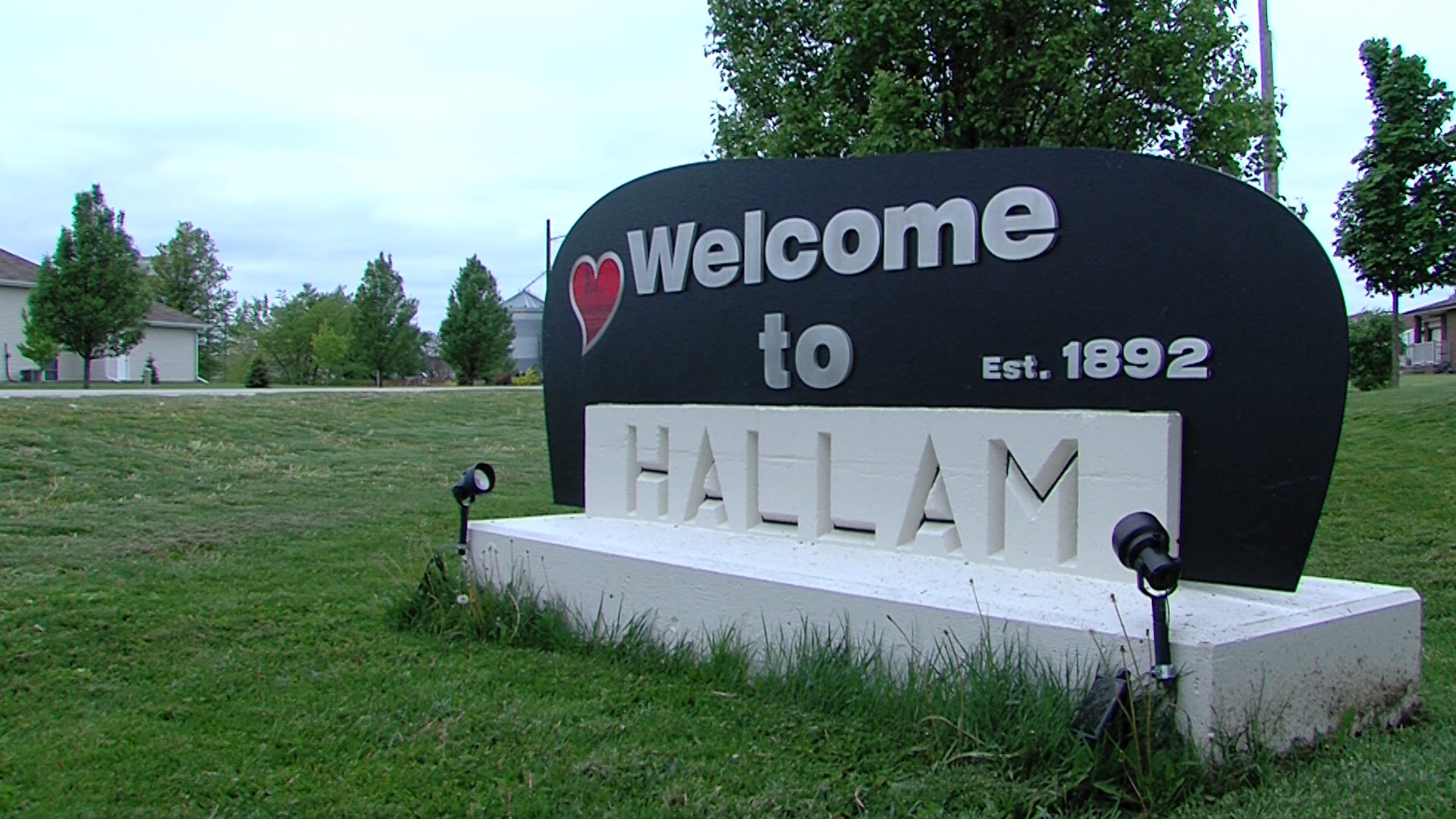 Hallam relives tornado 9 years later