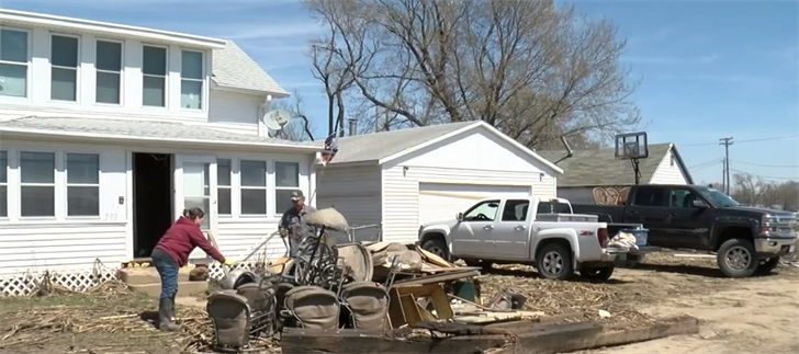 Pacific Junction families return to homes after nearly 30 days a