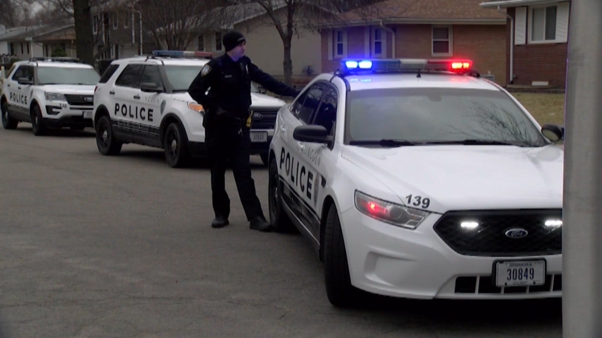 Lincoln Mayor announces a plan to add new police officers