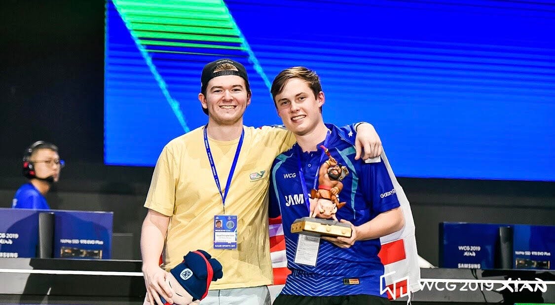 17-year-old Lincoln gamer takes home $50,000 after competing in