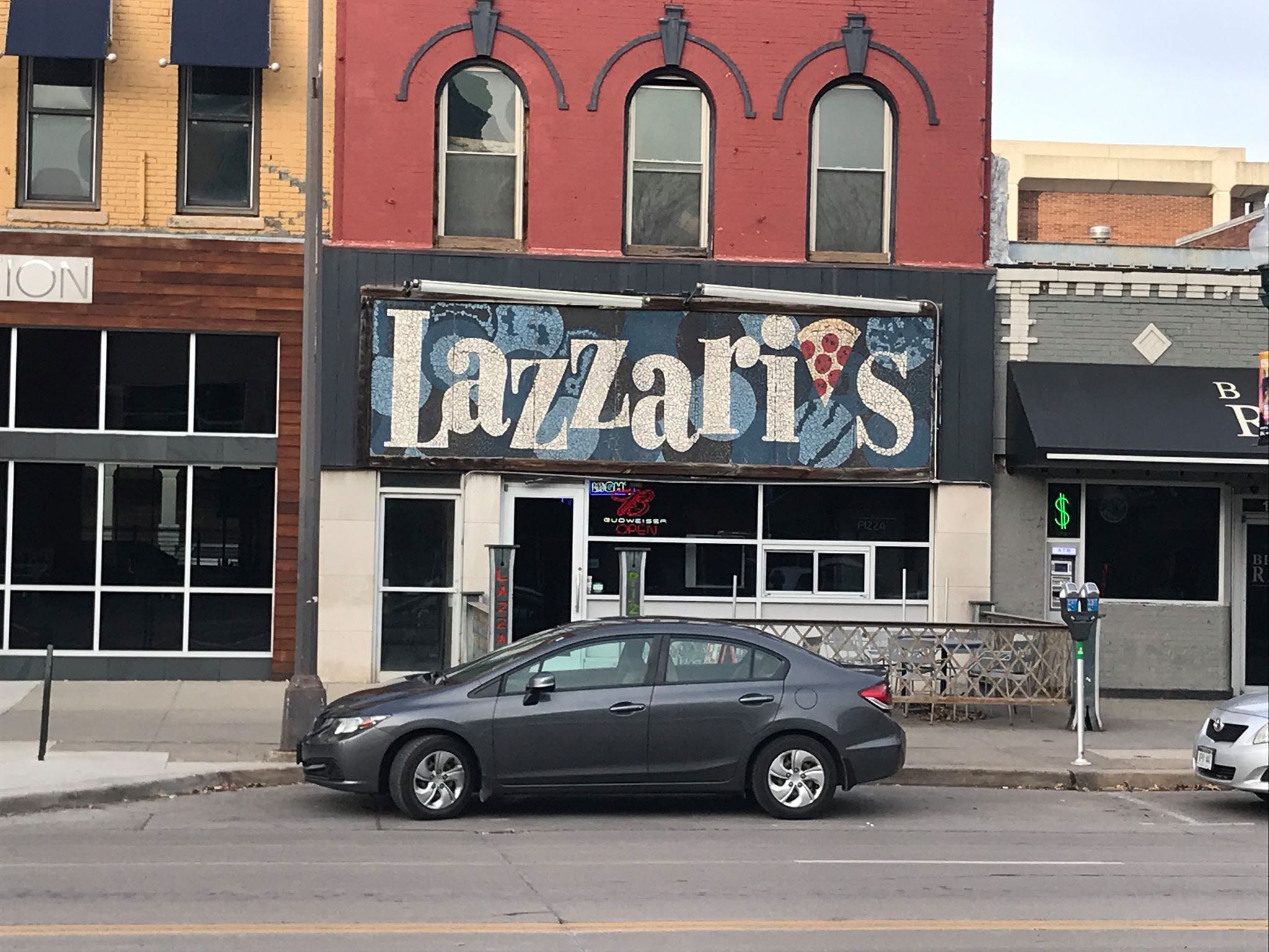 Lazzari's Pizza closing O street location