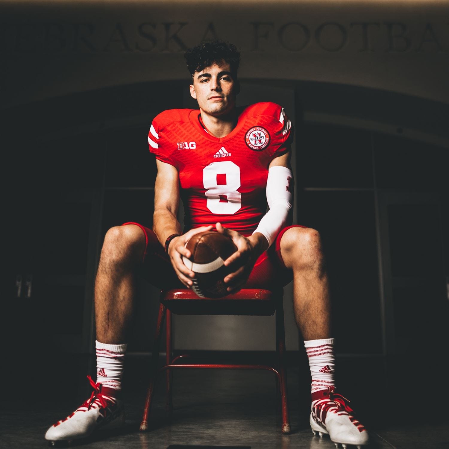 Competitive fire drew Scott Frost to QB signee Logan Smothers