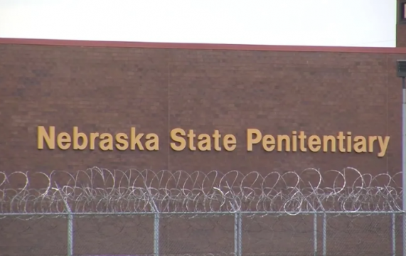 Staff member at Nebraska State Penitentiary tests positive for COVID-19