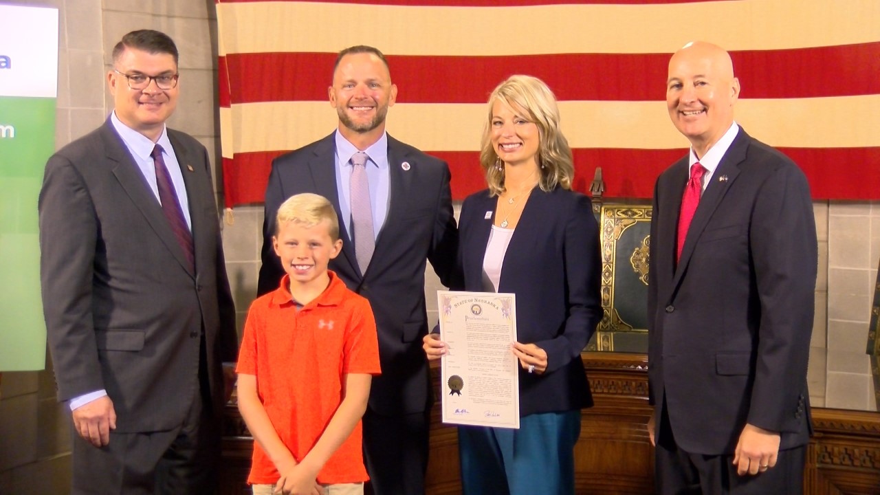 Governor Ricketts declares Nebraska a 'Hidden Heroes' state