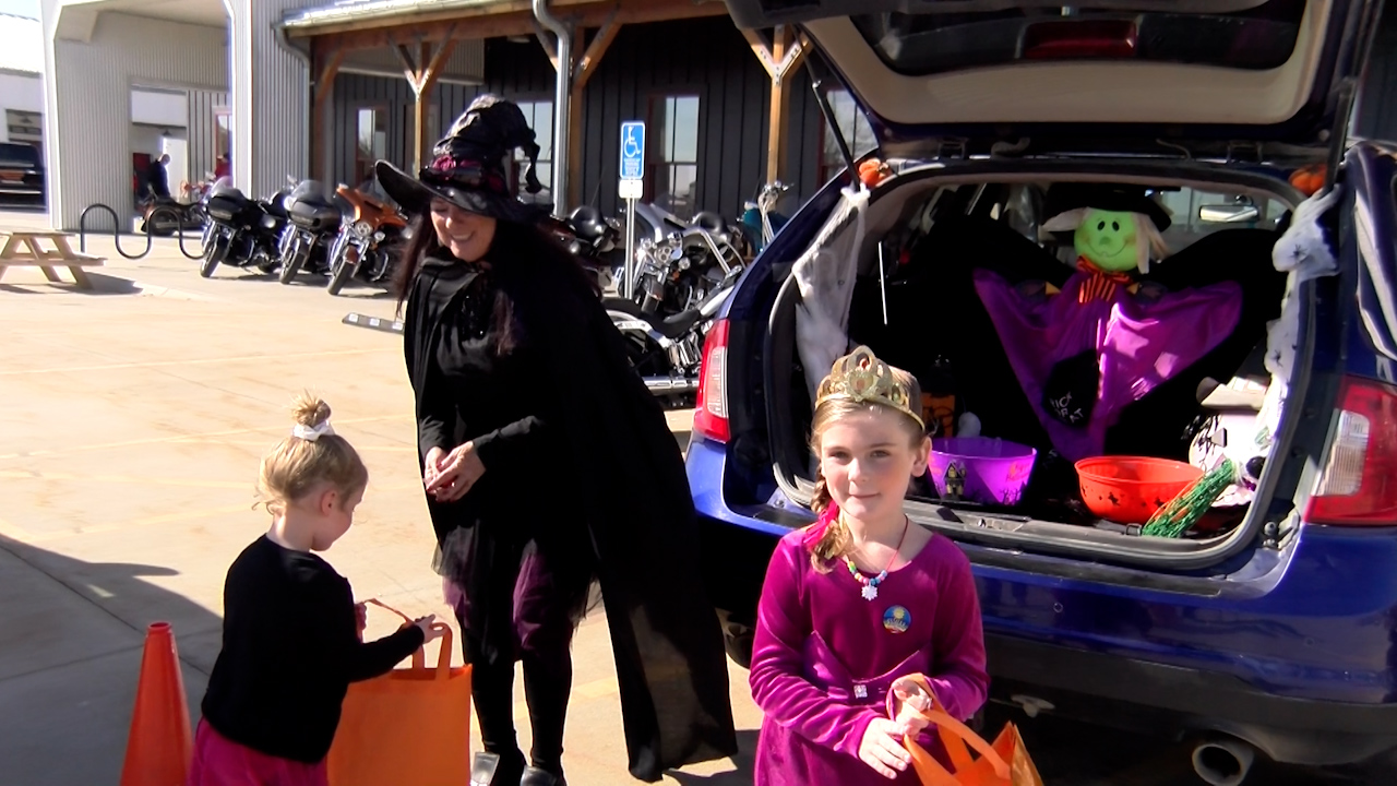 Hundreds celebrated Harleyween with social distancing